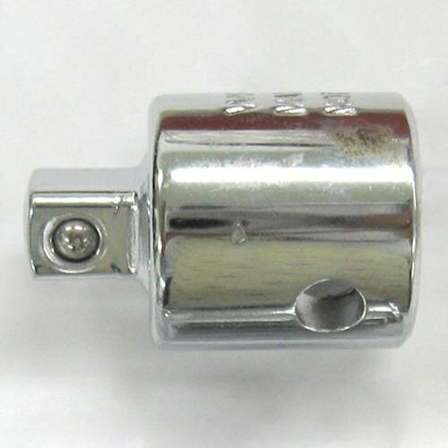 仕様：●差込角:3/8”●オス:1/4”●メス:3/8”●全長:27mm●材質:スチール●重量:24g●差込角の異なるソケットとハンドル等を接続する為のアダプターです。●※アダプターの限界トルクは小さい方の差込角が基準になります。力の入れ過...