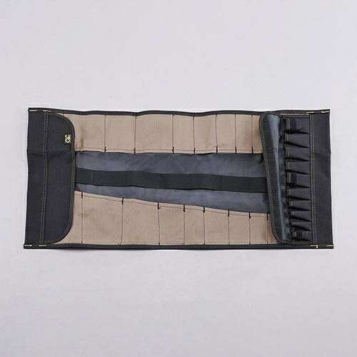 仕様：●材質:ファブリックポリエステル●サイズ:360×730mm●ポケット内寸(mm):25×105(H):1個、95×105(H):1個、70×105(H):1個、75×105(H):1個、40×105(H):1個、55×105(H):...