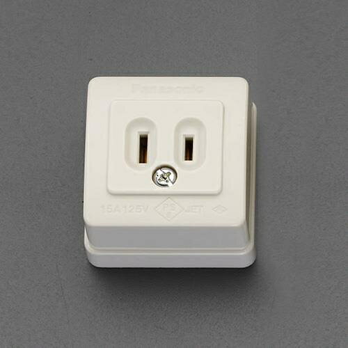 仕様：●メーカー:パナソニック(Panasonic)●型番:WK1012W●定格容量:15A 125V●差込口:1個●適用電線:φ1.6mm、φ2mm●サイズ:48×48×30(D)mm●角型コンセント(送り端子付)●巻線端子式商品画像に関...