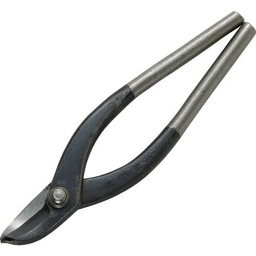 特長：厚板の丸穴の開口などきつい曲線切りに最適です。用途：板金加工用鋏。主対応素材：GL鋼板・銅板仕様：切断能力(mm)鉄板：0.6切断能力(mm)銅板：0.8全長(mm)：250刃長(mm)：45刃先：厚物エグリタイプ：鉄板用材質／仕上：...