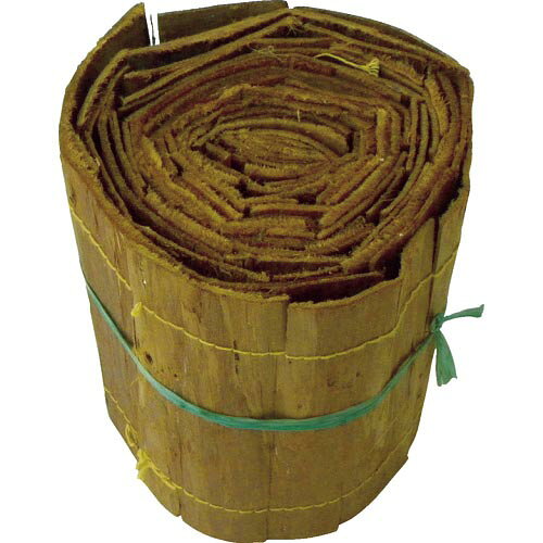 特長：天然杉使用で自然に還ります。樹木になじみ、環境にやさしいです。用途：植栽の際、幹の保護に、ガーデニングなどに。仕様：幅(mm)：200長さ(m)：5材質／仕上：杉　●代表画像について 商品によっては、代表画像を使用している場合がござい...