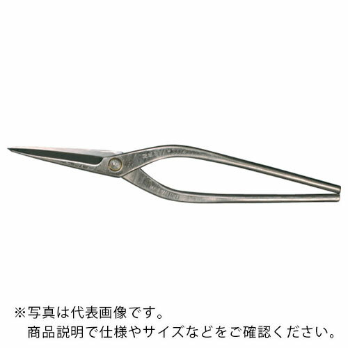 特長：砂鉄系ハガネ日立安来SLD鋼を刃に使用しています。刃の厚みを細く仕上げて切断面の歪を押さえています。表面はクロニッケルメッキ仕上げです。本職用銅板用金切鋏になります。用途：板金加工用本職鋏。仕様：全長(mm)：335刃長(mm)：95...
