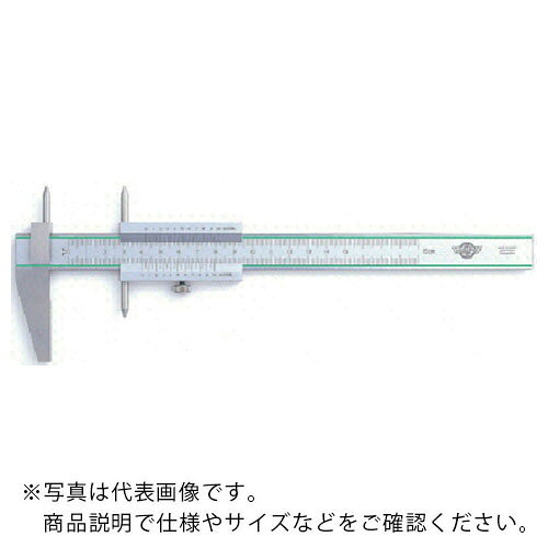 特長：等径丸穴ピッチ測定に最適なノギスです。小径穴、狭いピッチ測定に最適です。用途：あらゆる加工現場に必要な測定工具。仕様：器差(mm)：±0.07ジョウ寸法(mm)：50デプスバー：無測定範囲(ピッチ上段)(mm)：5〜150測定範囲(ピ...