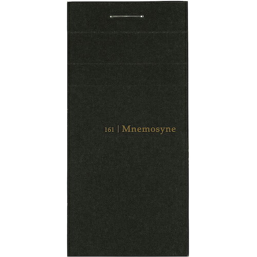 特長：心地よい書き味が定評のマルマン国産筆記用紙です。「書くこと、考えることが仕事を創造的にする」をコンセプトとしたビジネスノートです。仕様：用紙サイズ：A8中紙(枚)：65色：ブラック縦(mm)：105横(mm)：50背幅(mm)：8A8...