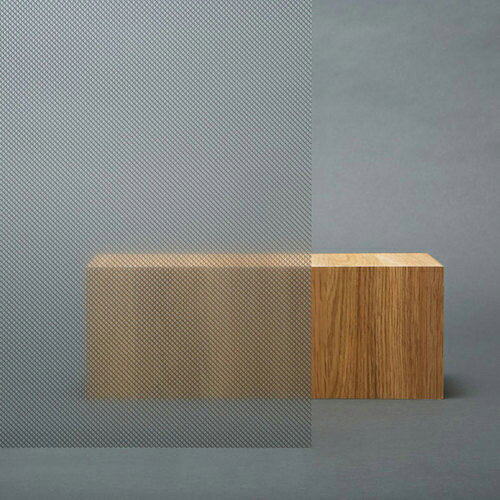 特長：奥行きを感じられる柄で、ガラスに立体感も演出できます。有害な紫外線を99％以上ブロックすることができるので、日焼け対策が可能です。また、万が一の災害時にガラスの飛散を防ぐ飛散防止性能もあり、安全対策も可能です。窓やガラスファサードをは...