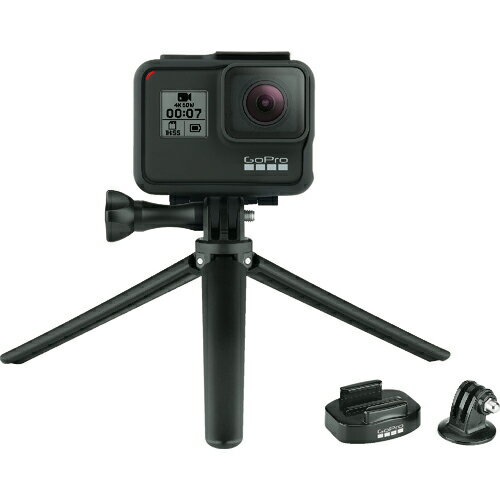 特長：トライポッドマウントまたはクイックリリーストライポッドマウントを使えば、GoProを標準的な三脚に簡単に取り付けられます。GoProをフレームまたはハウジングに直接取り付けられる軽量のミニ三脚が付属します。仕様：品名：トライポッドマウ...