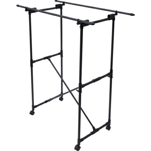 特長：シーンを洗練させるマットブラック色仕様です。折りたたんでスリムに収納可能です。移動に便利なキャスター付です。用途：物干しとして。仕様：幅(mm)：1090奥行(mm)：540高さ(mm)：1230色：マットブラック粉体塗装仕上げ材質／...