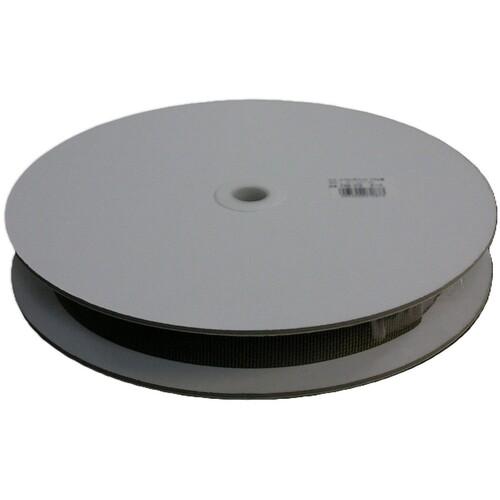 特長：一般の合成繊維の中で最も強度があり、摩擦とショックに非常に強いベルトです。用途：荷物の簡易的な結束等仕様：色：オーク幅(mm)：30長さ(m)：25厚さ(mm)：1.5引張強度(kgf)：1061包装形態：ドラム巻材質／仕上：ナイロン...