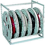 特長：電線をドラムに巻き替える必要がなく、ドラム巻不要です。(電線メーカーから購入してきた束巻のまま装着できます)多数複数の電線の収納、引出しが楽々できます。マジックテープで電線の内径および幅に関係なく、早く、もつれず、緩まず、キッチリ装着...