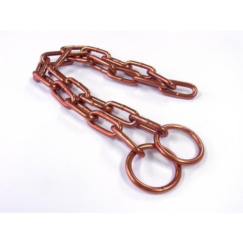 特長：両側リング付のため、すぐに使用できます。用途：鍵との併用で工事現場の門扉のロック、盗難防止用。仕様：鉄カラー用心鎖600茶材質／仕上：鎖：鉄(SWRM相当)溶接リング：鉄(SWRM相当)注意：急激に荷重をかける、角度をつけて吊るなど、...