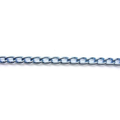 特長：リンクを90度ひねったチェーン、仕上がりの美しさと扱いやすいチェーンです。用途：パーツとの併用で、転倒防止・連結部品として使用できます。仕様：使用荷重(kN)：0.29A(mm)：8.5B(mm)：3.0線径(mm)：1.8ユニクロマ...