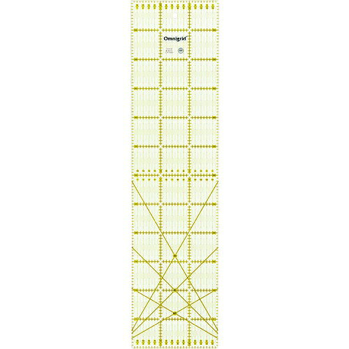 特長：本場アメリカのキルターも愛用するオムニグリッド定規。2色の目盛り、左右対称の角度など使いやすい工夫がいっぱいです。黄色のラインの上に黒のラインがあり濃い色の生地にも目立ちます。縦・横の目盛りが直角で合わせやすく30°、45°、60°の...