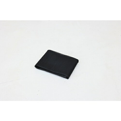 特長：ガーネット用交換ネットです。ハラックス製ガーネットHBE-1506用交換ネットです。用途：草刈作業時の異物飛散防止です。刈払機を使用する際の異物飛散防止用。仕様：目合(mm)：1色：ブラック高さ(mm)：1500適合機種：ガーネットH...