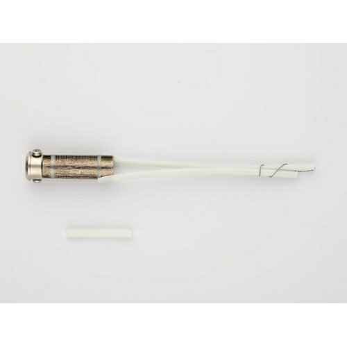 特長：・551用交換ヒーターです。仕様：・消費電力(W)：150・適用製品：551P注意：・国内使用に限ります。　●代表画像について 商品によっては、代表画像を使用している場合がございます。 商品のカラー、サイズなどが異なる商品をイメージ画...