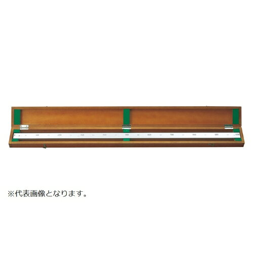 特長：・JCSS校正証明書付の直尺です。・検査・計量管理用直尺です。・高級木箱入です。仕様：・器差目盛：0.25mm（前後1mmの間）・30cm・60cm・1mの所・目盛：器差目盛以外1mmピッチ・目盛線太さ：0.1〜0.2mm・長さの許容...