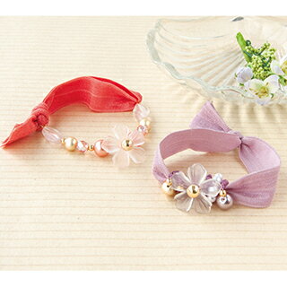 ※商品写真はできる限り実物の色に近づけるよう加工しておりますが、お客様のお使いのモニター設定、お部屋の照明等により実際の商品と色味が異なる場合がございます。ストレッチリボンブレス&2wayヘアゴム【トーホービーズ公式：ファクトリー直送】 手...