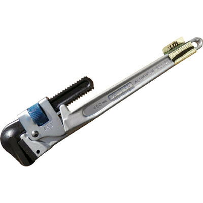 ↑↑↑正確な在庫状況は上記バナー「在庫状況を確認する」をクリックして頂き、必ずご確認ください。&nbsp;&nbsp;■対象物へ傷を付けにくい専用歯を採用しています。■本体はアルミ鍛造品のため、軽くて丈夫です。ALP450J●くわえられる管...