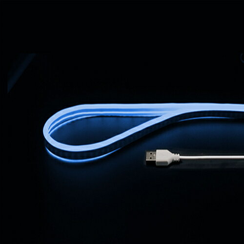 ↑↑↑正確な在庫状況は上記バナー「在庫状況を確認する」をクリックして頂き、必ずご確認ください。&nbsp;&nbsp;■針金のような芯線が入っており、自由に曲げて形状を保持できます■USB電源に接続するだけの簡単設計です■付属のUSBケーブ...