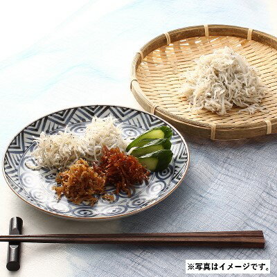 【商品説明】まるとも海産、こだわりの製法で作りあげた4種類のしらすの味をお楽しみいただけます。 【商品内容】釜揚げしらす、天日干しちりめん、ちりめん山椒、しらす佃煮(全て和歌山県産)×各110g ■賞味期限冷凍30日 ■冷凍配送