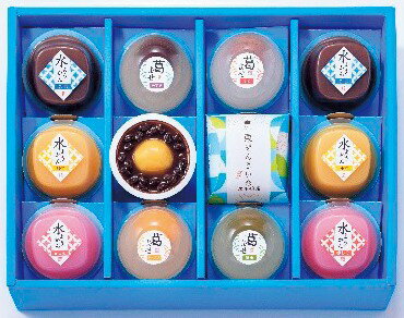 ●葛よせ（あずき・金柑・抹茶・梅各95g×1）、水ようかん（こし・柚子・赤しそ各82g×2）、栗ぜんざい70g×2■透き通った葛に浮かぶあんが涼しさを演出する『葛よせ』をはじめ、滑らかな舌ざわりの『水ようかん』、栗を丸ごと使用した『栗ぜんざ...