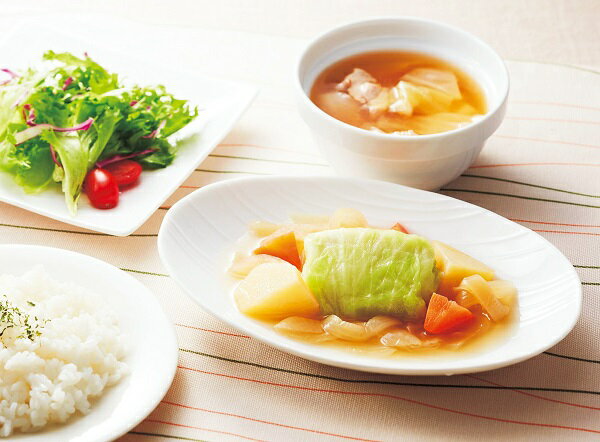 ●和風ロールキャベツ・豚肉と大根の黒酢煮・熟成ヒレ肉ときのこのビーフシチュー・かに湯葉あんかけ豆腐ハンバーグ各170g、牛すき豆腐165g■計5種の惣菜を詰め合わせました。電子レンジかお湯で温めるだけ。■沖縄・離島へのお届けはお受けできませ...