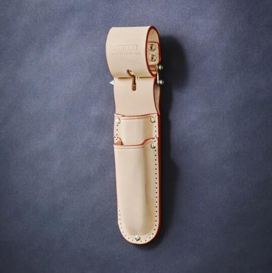 チェーン式/電工ナイフ・カッター2段ホルダー・台部表皮二重皮縫◆型番：KN-112DX◆サイズ：全長325×横幅65mm