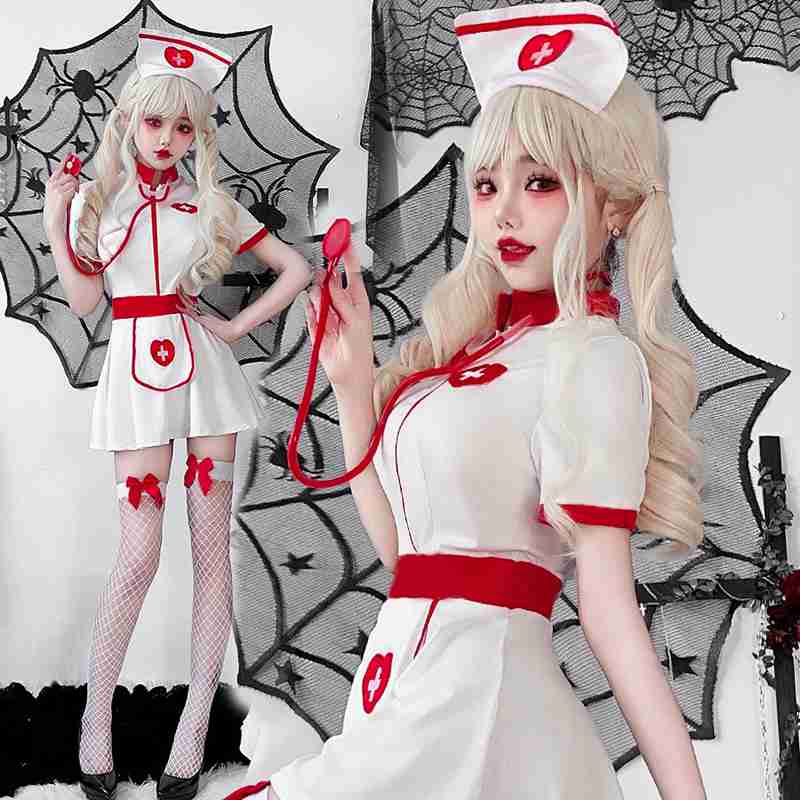 即納・商品名は衣類で、中身がわからない梱包でお届け！ 魅力的なデザインと快適な着心地が自慢です。クラシックなホワイトにポップなレッドのアクセントが加わったナースワンピースは、見る人を惹きつける半袖タイプです。腰までの前ファスナー仕様で着脱が...