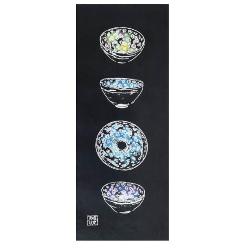 戸田屋商店 梨園染 手ぬぐい 曜変天目茶碗 No.394サイズ：約37cm×約90cm　素材：綿100％　日本製昔ながらの切りっぱなしの手ぬぐいです。ほつれは自然と止まりますので、適宜ハサミでカットしながらお使いください。手染めのため、色に...