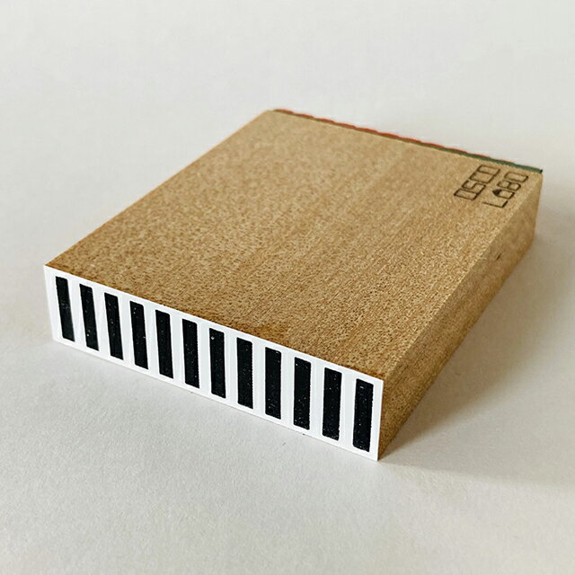 テープ太：ストライプ 寸法：12×48mm※現在、商品の供給が不安定の為、より多くのお客様にご購入頂けるようお一人様1個までの販売制限とさせていただきます。※大変申し訳ございませんが、品切れとなった場合の入荷は未定となっております。また、予...