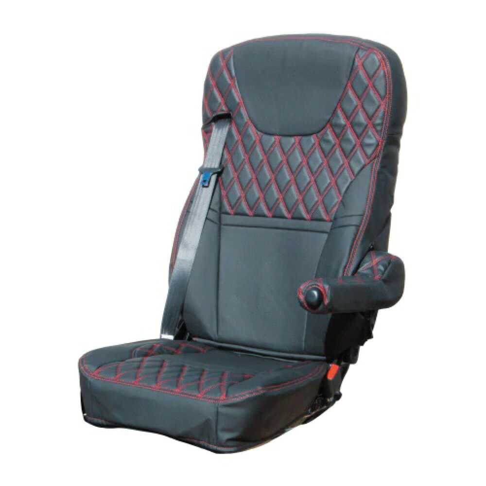 【商品名】 ジェットイノウエ COMBI車種別シートカバー 17スーパーグレート 黒/赤糸 595345 【商品説明】 ■パンチング加工を施したレザーをセンター部分に採用することにより抜群の通気性を実現!! ■快適な座り心地と疲労を和らげる...