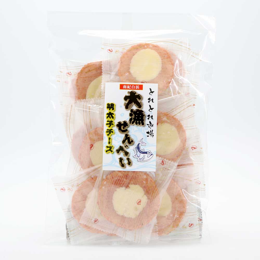 とれとれ市場の干物コーナーに新しくせんべいの販売を始めました！ 少し濃いめの味付けのえびせんべい明太子チーズ味です。 おつまみに最適！おやつにもどうぞ！ ※他に、8枚入もございます。 ●原材料 澱粉（国内製造）、えび、植物油脂、砂糖、乳等を...