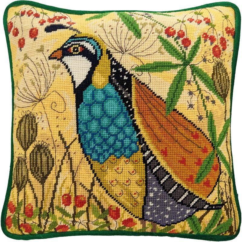 【はじめにご覧ください】→輸入(取り寄せ)刺繍キットの納期について ・出来上がりサイズ：約35.5cm×約35.5cm (14インチ角) ・キット内容：刺繍布(ツヴァイガルト社製インターロックキャンバス)、タペストリーウール糸(アンカー製)...