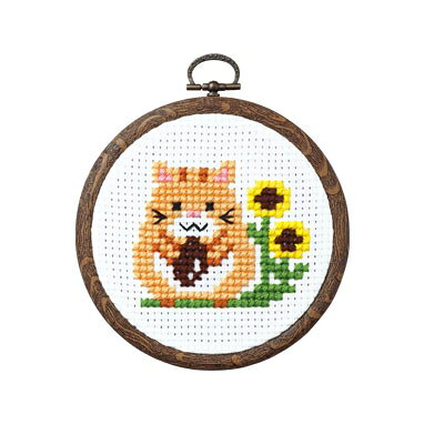 ●キット内容：25番刺繍糸、刺しゅう布(No.3000布、ジャバクロス中目・オフホワイト)、ししゅう針(クロス針)、おしゃれフープ(P-112木目)、カラー図案付説明書。●難易度：E(初級者向け)●出来上がりサイズ：額内径10.5cm●オリ...
