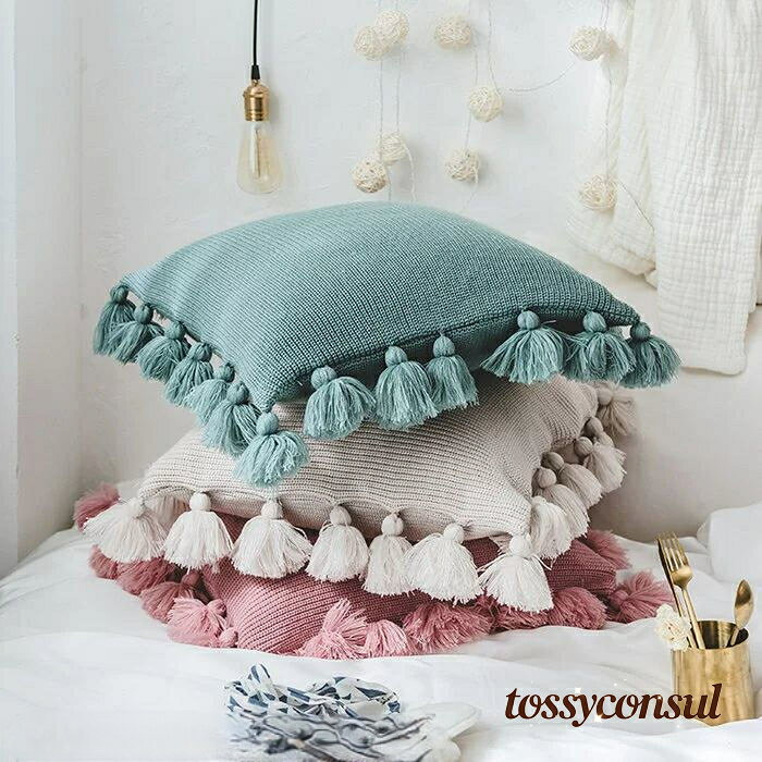 商品内容　クッションカバーのみサイズ　　45cm×45cm素材　綿、麻、ポリエステル 仕様　ファスナー開閉生産国　中国納期至急ご利用頂く場合は事前にメールでご連絡お願いします。 注意事項●商品のお色は撮影時の環境、ディスプレイの発色などによ...
