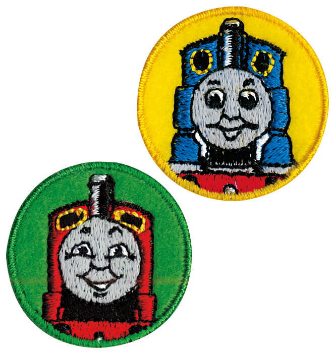 商品説明 ハンドメイド用に、お手持ちの物のアレンジに…。 男の子にも女の子にも人気のきかんしゃトーマスとジェームスの丸い刺しゅうのキャラクターワッペン2枚セットです♪ 手作りのバッグやお洋服、巾着袋などにアイロンで簡単に付けられるアップリケ...