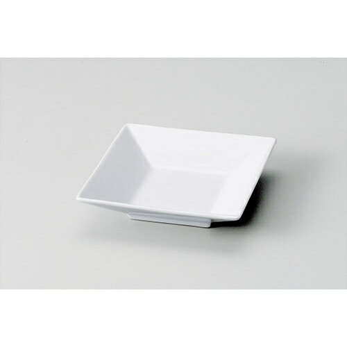商品情報 サイズ 11.4×11.4×H2.6 モニターの発色具合により、実際のものと色が異なる場合がございます。4.5インチ スクエアプレートのみ　Z606-110お皿 食器 白い食器 白い皿 白いお皿 シンプル おしゃれ 白 ホワイト ...