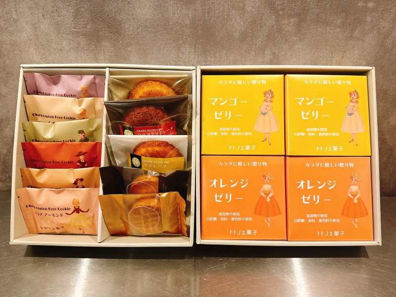 父の日の特別な詰め合わせをご用意いたしました。 お重を開けた瞬間、笑顔があふれる。 日頃の感謝をお伝えする贈り物にぴったりの上品な焼き菓子詰め合わせです。 トトノエお重箱　父の日限定2段重セット 丁寧に焼き上げた焼き菓子を、上品なお重箱に美...