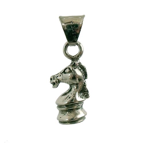 サイズ 約3cm（バチカン含む） 素材 シルバー800 メーカー I GEMELLI（イタリア） 宝飾加工や銀細工の歴史で名高いイタリアのアレッツォで生まれたペンダントトップです。素材はドイツやイタリアで主流とされている少し固めなシルバー8...