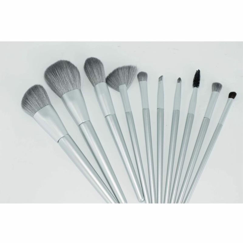 3個セットメイクブラシ レディース アイシャドウ チーク フェイスパウダー ハイライト シェーディング リップブラシ 10本セット 柔らかい ナイロン 木柄 シルバー 化粧筆セット 白 黒 紫 ブラシケース付きoutput: ・商品カテゴリ...