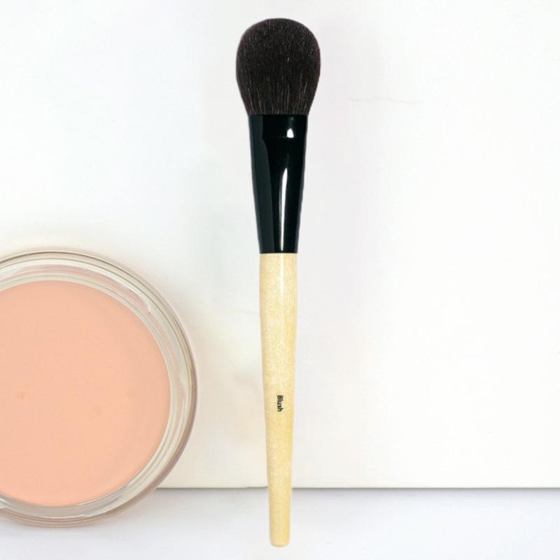 3個セットチークブラシ レディース 羊毛 チーク フェイスブラシ やわらかい パウダーブラシ メイクブラシ 初心者向け 原木色