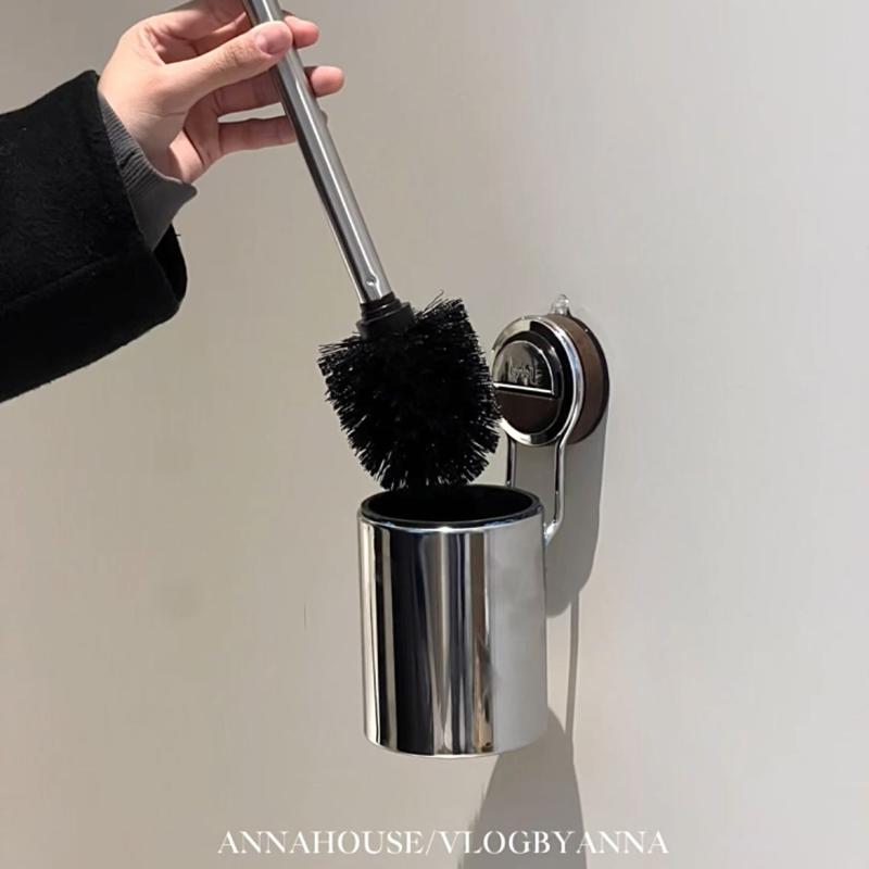 トイレブラシ 豪華感 壁掛け ダブル吸盤 ステンレス トイレ用ブラシ 家庭用 掃除ブラシ コーナーブラシ 胡桃木色 原木色・材質: プラスチック・重量: 約 詳細は説明参照・色: 胡桃木色.原木色