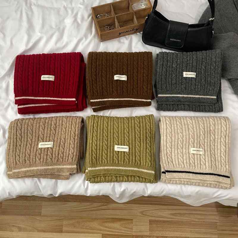 2個セットマフラー レディース メンズ 秋冬 ストライプ 切り替え レトロ ウール混紡 ニット 保温 防寒 学院風 燕麦色 グレー 緑 アイボリー・編み方: ニット・機能: 保温・スタイル: 日韓.学院風.韓版・カラー: オフホワイト.オー...