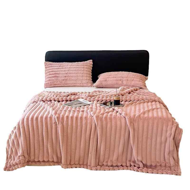 毛布 ブランケット 厚手 ひざ掛け 肩掛け ポリエステル 無地 ピンク系 ベッド ソファ 車内 オフィス 秋冬 120 150 180 200 230cm・素材: ポリエステル・重量: 約 500～800g・柄: 無地・タイプ: 毛布・カラ...