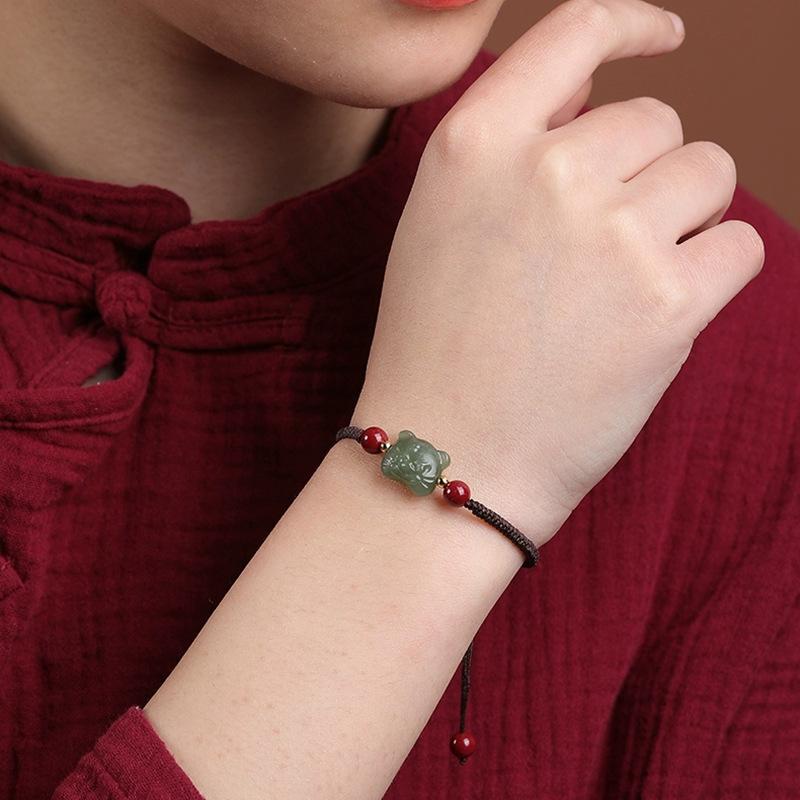 ブレスレット メンズ レディース 和田玉 タイガー 干支 紫金 辰砂 赤い紐 男女兼用 ラッキーアイテム・スタイル: 民族風・素材: 玉・種類: ブレスレット・対象: 男女兼用・デザイン: 動物/干支・カラー: レッド, コーヒー色・特徴:...