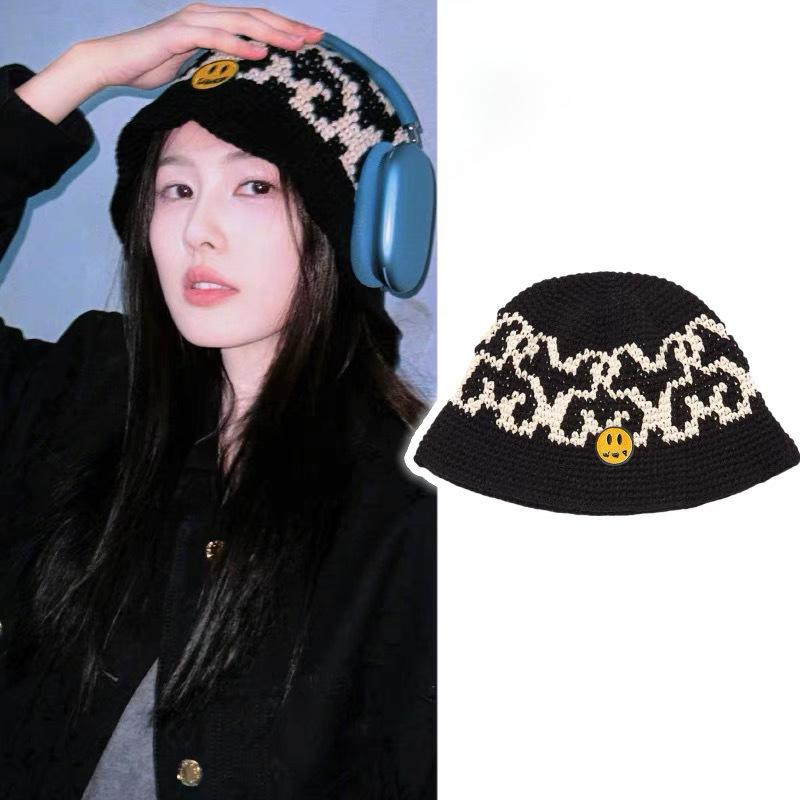 ニット帽 レディース 秋冬 スマイル ニコちゃん 漁夫帽 バケットハット 毛糸 あったか 保温 冷え対策 寒さ対策 暖かい 防寒 かわいい おしゃれ 個性的 ブラック