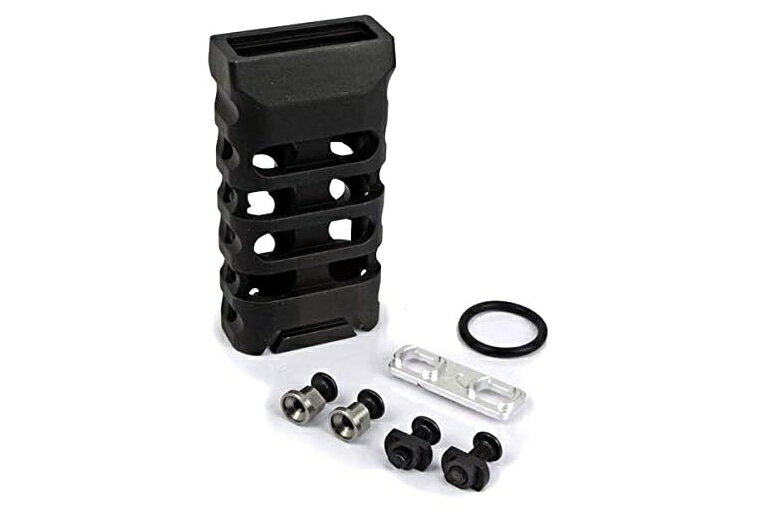 スケルトン構造の金属製で軽量剛性充分なフォアグリップ。 内部にはCR123A電池を合計2つ収納可能なスペースがあります。 内部に収納した電池の保持はゴムバンドで行うシンプルな設計です。 2種類の留め具が付属し取り替えることで、 Key-Mo...