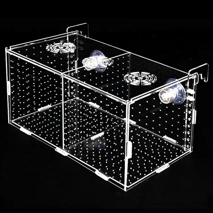 【商品コード】：y812930【カラー】透明材質：アクリルサイズ：約 20cmx10cmx10cm【この商品について】【商品仕様】アイテムタイプ：水槽飼育箱。素材：アクリル。色：透明。適用範囲：魚の隔離。用途：異なる魚を同時に飼育し、攻撃的...