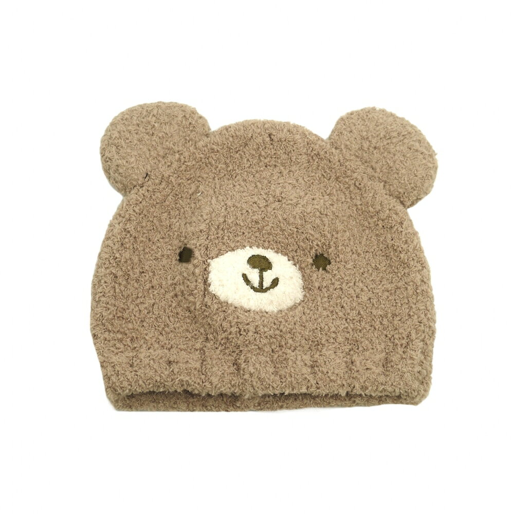 モコモコふわふわの生地に、くまさんのカオがデザインされたインパクト抜群のニット帽子。 くまさんの鼻口が立体的になっているところもキュート！ 柔らかい素材でかぶり心地もGOOD！ ＜サイズ＞ 42～46cm　　46～50cm＜素材＞ 本体：ポ...