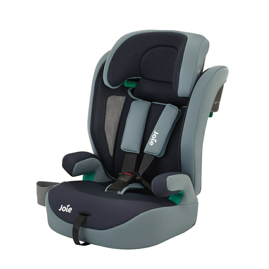 R129適合 Joie(ジョイー)のチャイルドシート●シートベルト固定なので多くの車に取り付け可能です。●ヘッドレストはお子様の成長に合わせて10段階の調節が可能●軽量タイプなので持ち運びもらくらく＜使用年齢＞適応身長76cm～150cm適...