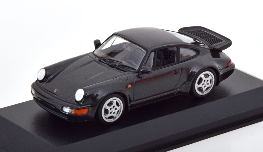 商品詳細 メーカー MINICHAMPS スケール 1/43 お届け時期 お届けの目安の記載を必ずご確認ください。 在庫について 在庫管理に関しましては細心の注意を払っておりますが、他サイトとの併売の為、在庫切れの場合がございます。万が一売...